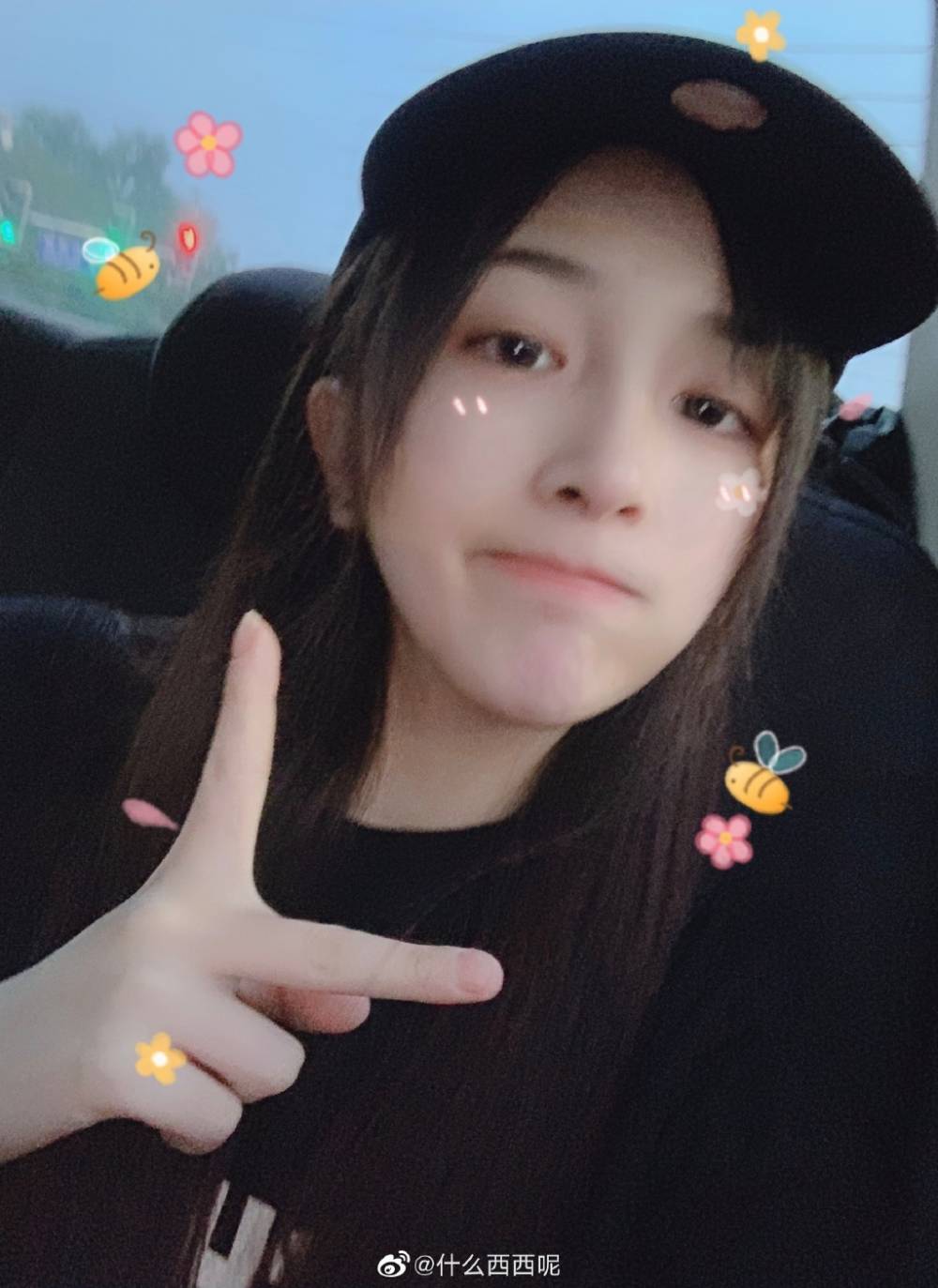 带你看遍LPL各队主场主持人：JDG现场女主持西西-直播吧zhibo8.cc