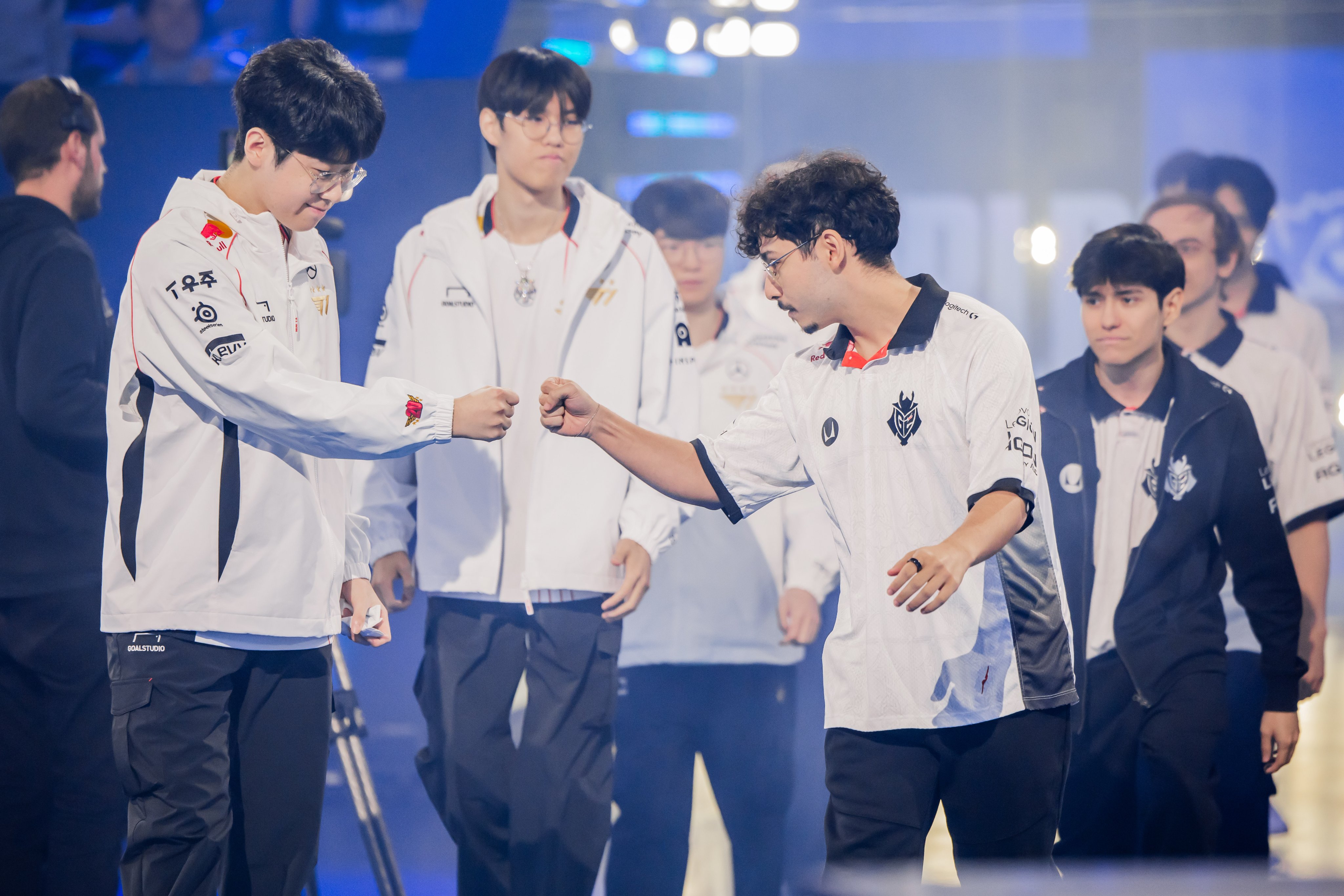 Reddit热议G2首局不敌T1：Zeus是GOAT！酒桶之神！他玩得像Theshy-直播吧手机版