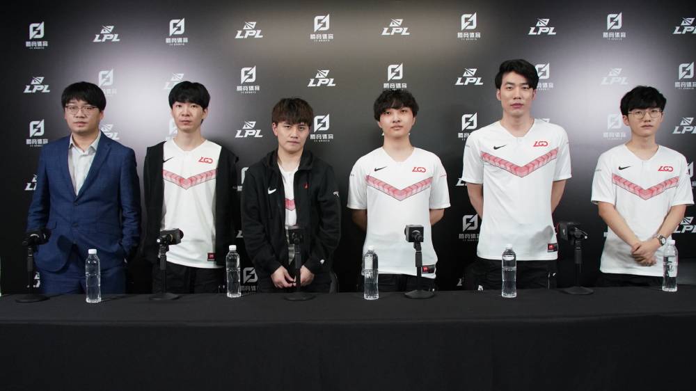 LGD赛后群访、Xiye：一直死的时候队友叫我少送点-直播吧zhibo8.cc