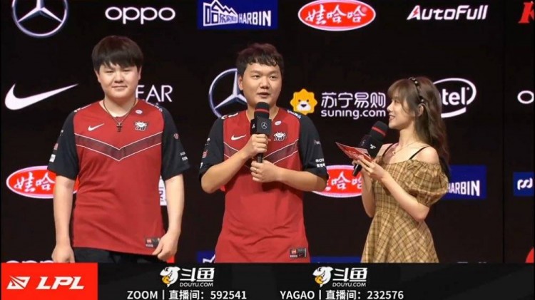 JDG赛后采访Zoom、Yagao：感觉跟以前没什么不同,对线依旧被虐-直播吧zhibo8.cc