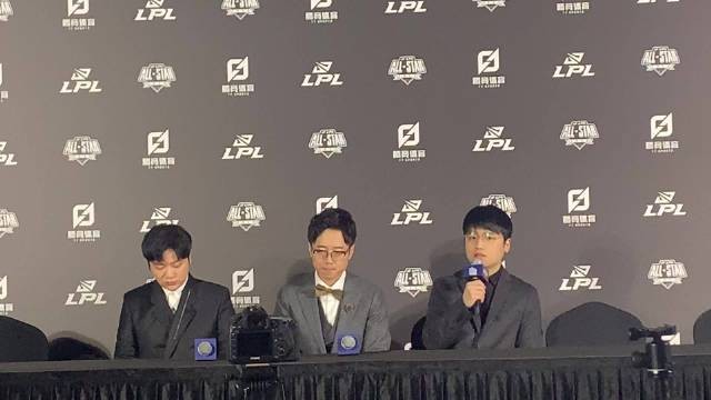 群访名人堂Weixiao：比较看好JKL、iBoy以及Jiumeng这三位选手-直播吧zhibo8.cc