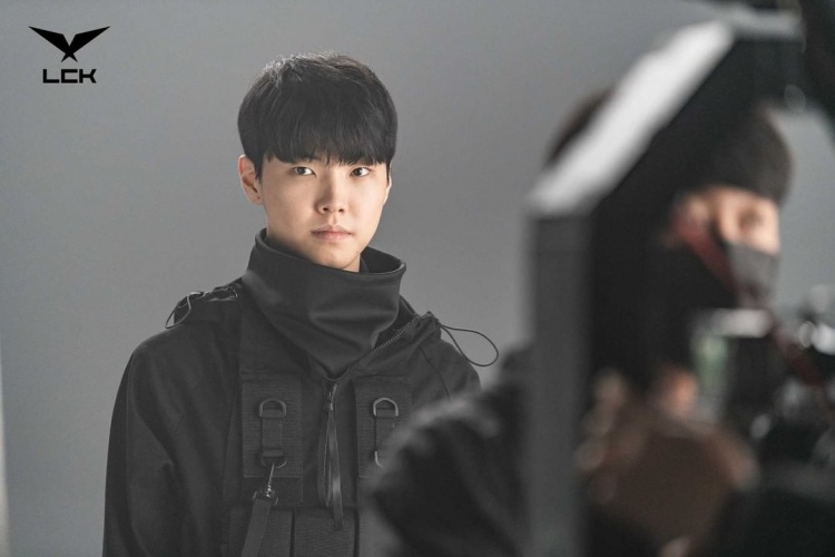 LCK夏季赛拍摄花絮：尽请期待今天的开幕战-直播吧zhibo8.cc