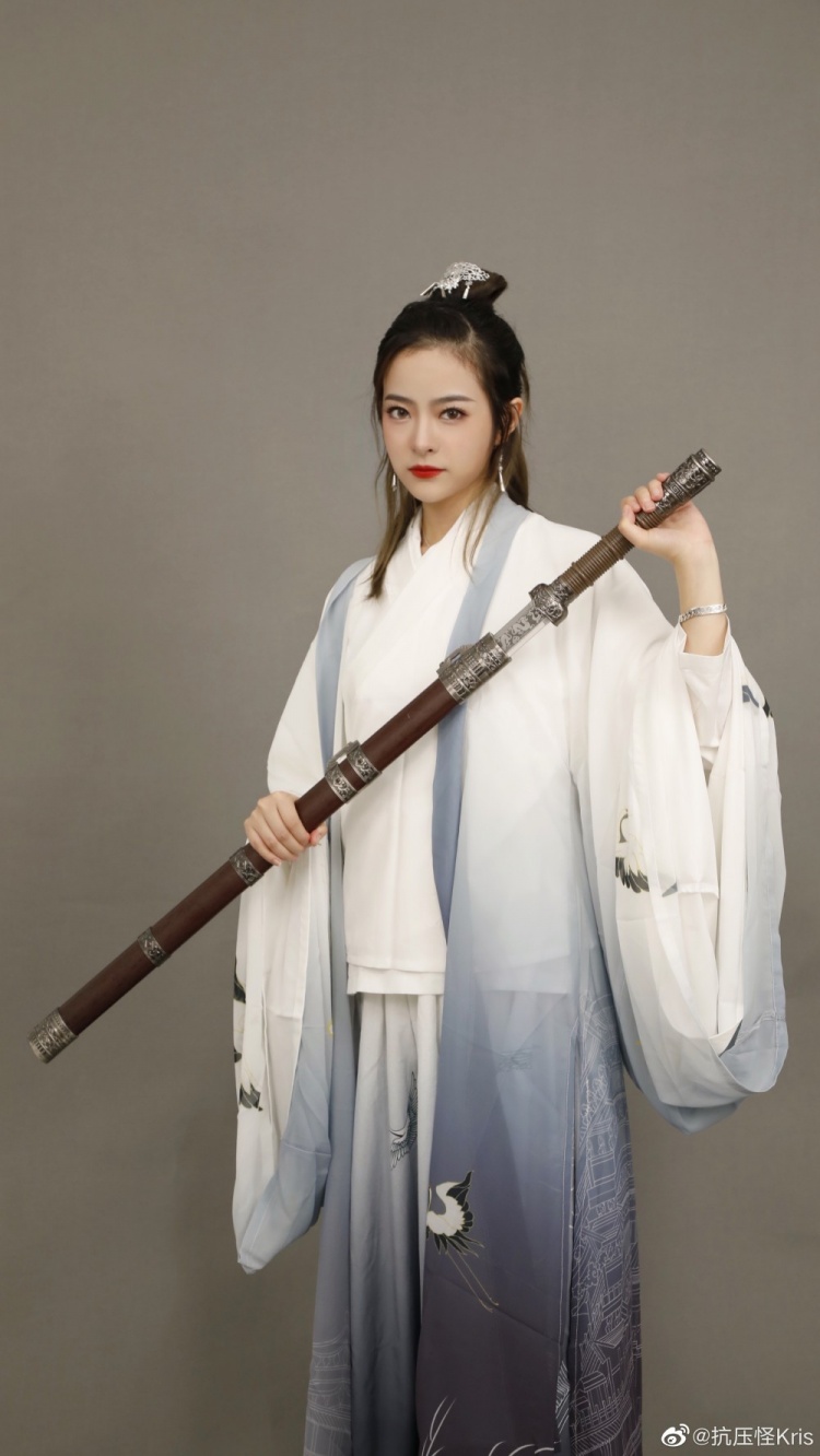 LPL解说Kris晒图：利刃华尔兹-直播吧zhibo8.cc