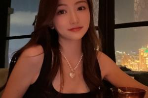 VSPN游戏主持吉尼晒照：美女的事你少管！-直播吧zhibo8.cc