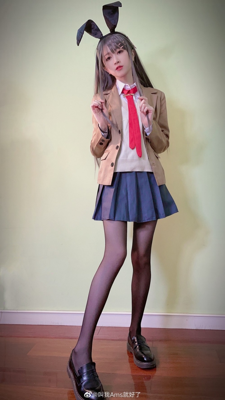 DOTA2解说AMS晒照：感谢大家多年的支持与陪伴，阿牛～-直播吧zhibo8.cc