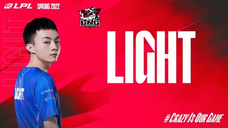 LPL官推发布Light高光操作：向前闪现拿下四杀犹如探囊取物！-直播吧zhibo8.cc
