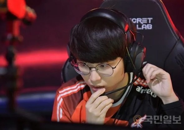 KDF.Kiin：最后一场一定会赢 我要靠自己晋级季后赛-直播吧zhibo8.cc