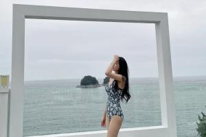 T1打野Oner姐姐晒与Faker合照：决赛FMVP是我弟弟~-直播吧zhibo8.cc