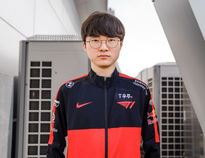 Faker：游戏里怀疑是演员的话我就会举报 但这些行为太难分辨了-直播吧zhibo8.cc