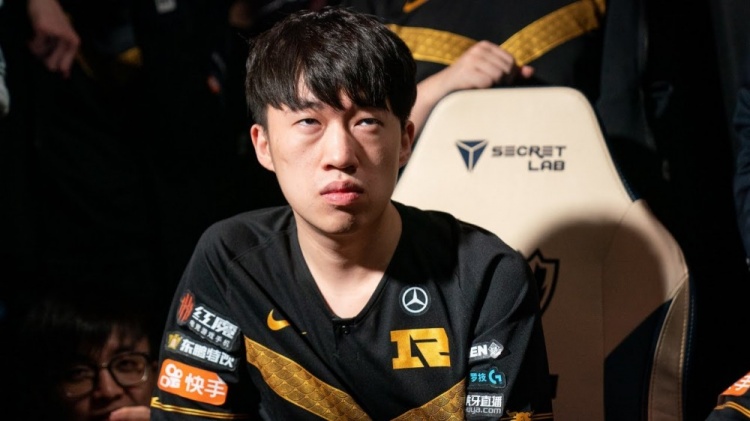 Xiaohu豪取二连MVP，与369、Knight并列LPL选手MVP榜第一-直播吧