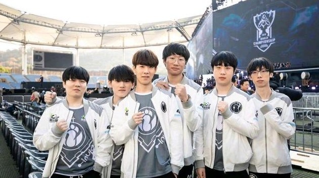 LPL夏季赛季后赛四强 S8冠军仅剩JackeyLove一人-直播吧