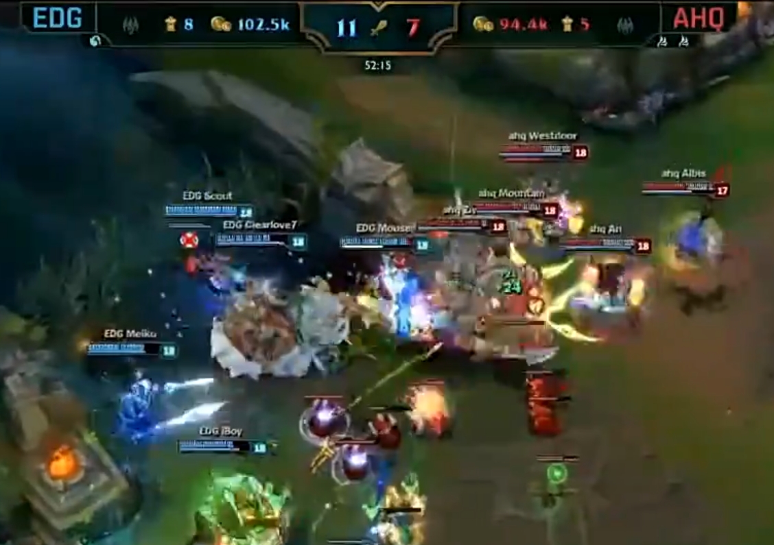 一种魔咒？盘点历次EDG领先近一万经济被翻 SKT洛成名画-直播吧