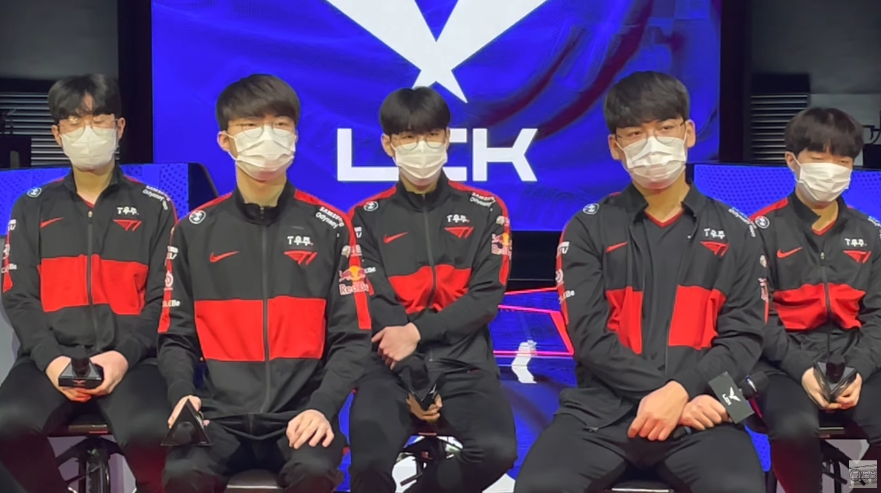 T1.Zeus：和LPL四位上单交手都不多，他们都各具特色、都打得很好-直播吧