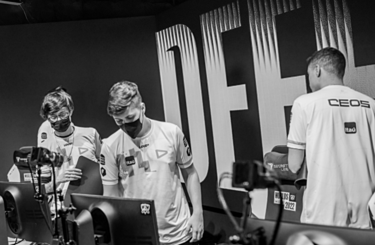 告别世界赛 LLL成为S12第六支被淘汰的战队-直播吧