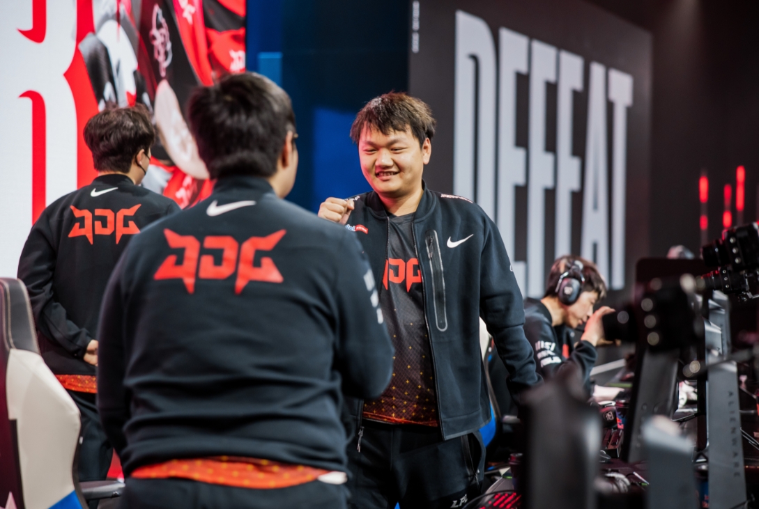 JDG选手赛后返图：来自膏子哥的肯定-直播吧