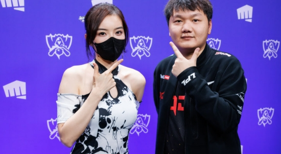 余霜谈Yagao以及JDG：可以当翻译让Yagao去认识朋友 369搞笑鬼才-直播吧