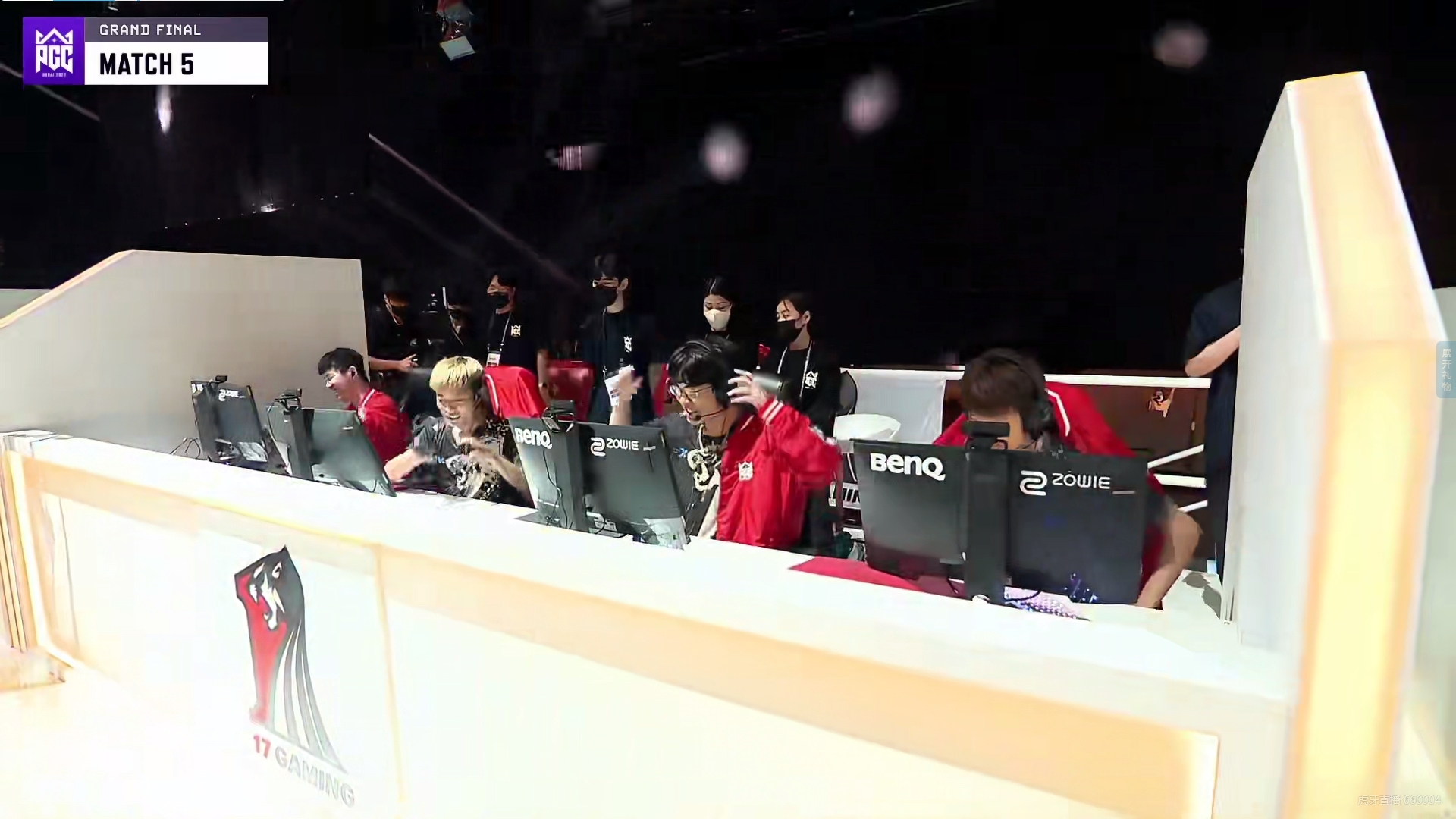 🎮PGC总决赛首日赛果：不愧是17号总决赛 17收尾两鸡暂列第一-直播吧