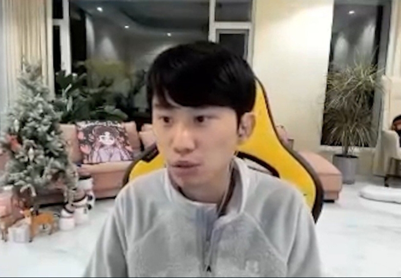 LPL超级服来了？Doinb：选手都去玩超级服了，他们没给我号-直播吧