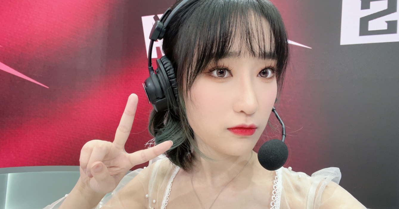 解说Kinko晒照：米娜桑，头也染好了，准备过年咯-直播吧