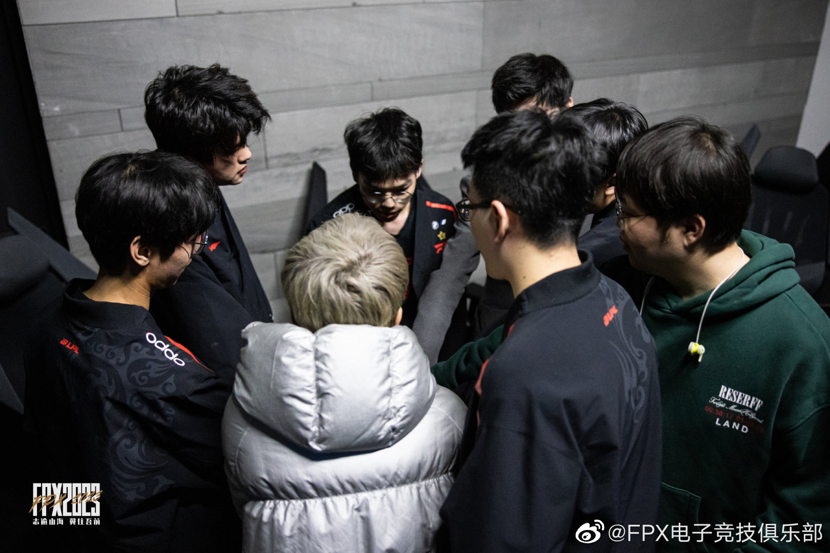 闭合自省！FPX不敌TT再次刷新队史最差开局战绩-直播吧