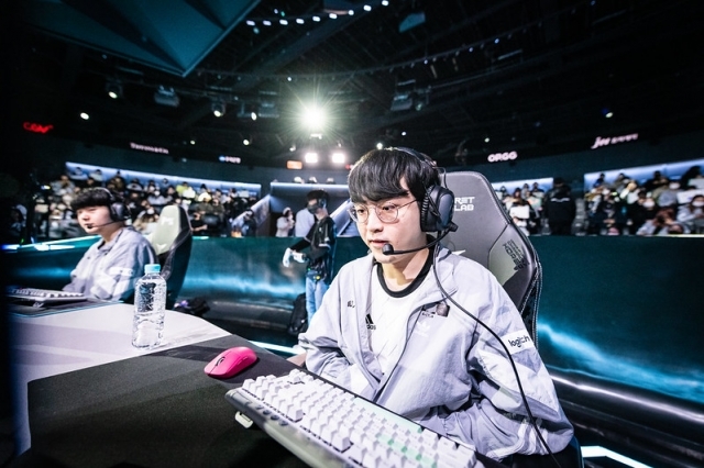 ShowMaker：LPL上辛德拉的优先级很高 我也练了很多把感觉不错-直播吧