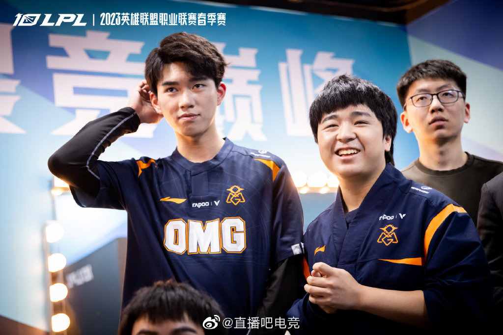 庆贺胜利🥰OMG粉丝：这一个bo5的胜利我们等了6年了 辛苦了各位-直播吧