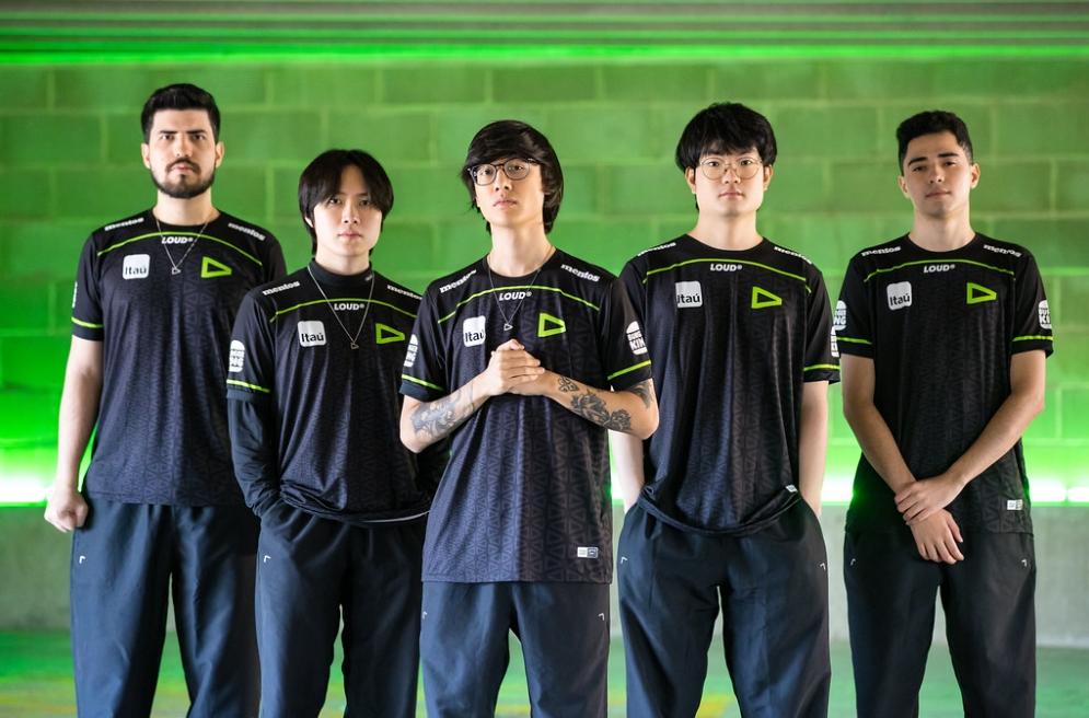 继续调整！LLL掉落败者组将交手DFM 负者将告别本次MSI-直播吧