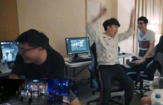 Uzi：能回去肯定选择回到S8 可能拿不到冠军但是一定不会输给G2-直播吧