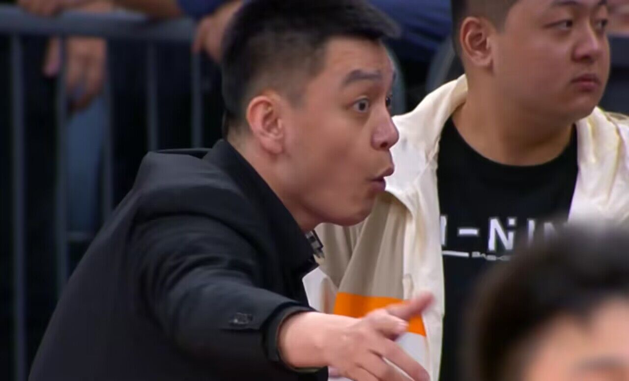 比赛太碎了！CBA总决赛G2 媒体人纷纷吐槽裁判-直播吧
