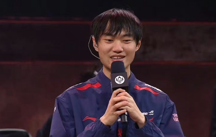 胜负五五开！knight与Faker生涯仅交手过两次 双方胜负战绩1-1-直播吧