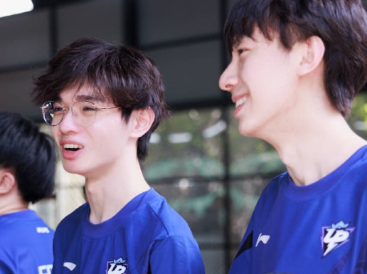 明年让Meiko来？Doggo加入LPL后 被两位冠军一位亚军辅佐-直播吧