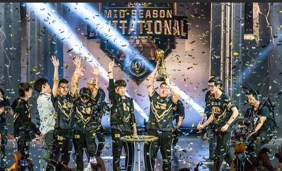 520是属于电竞玩家的！五年前终结LCK连冠 今日达成决赛LPL内战-直播吧