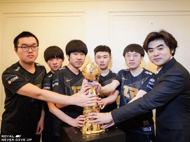 LPL>LCK！LPL赛区完成MSI三连冠的壮举！-直播吧