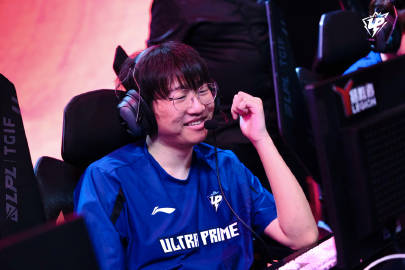 看见ucal梦回S8？Ning打野状态渐入佳境 Gank支援均发挥出色-直播吧