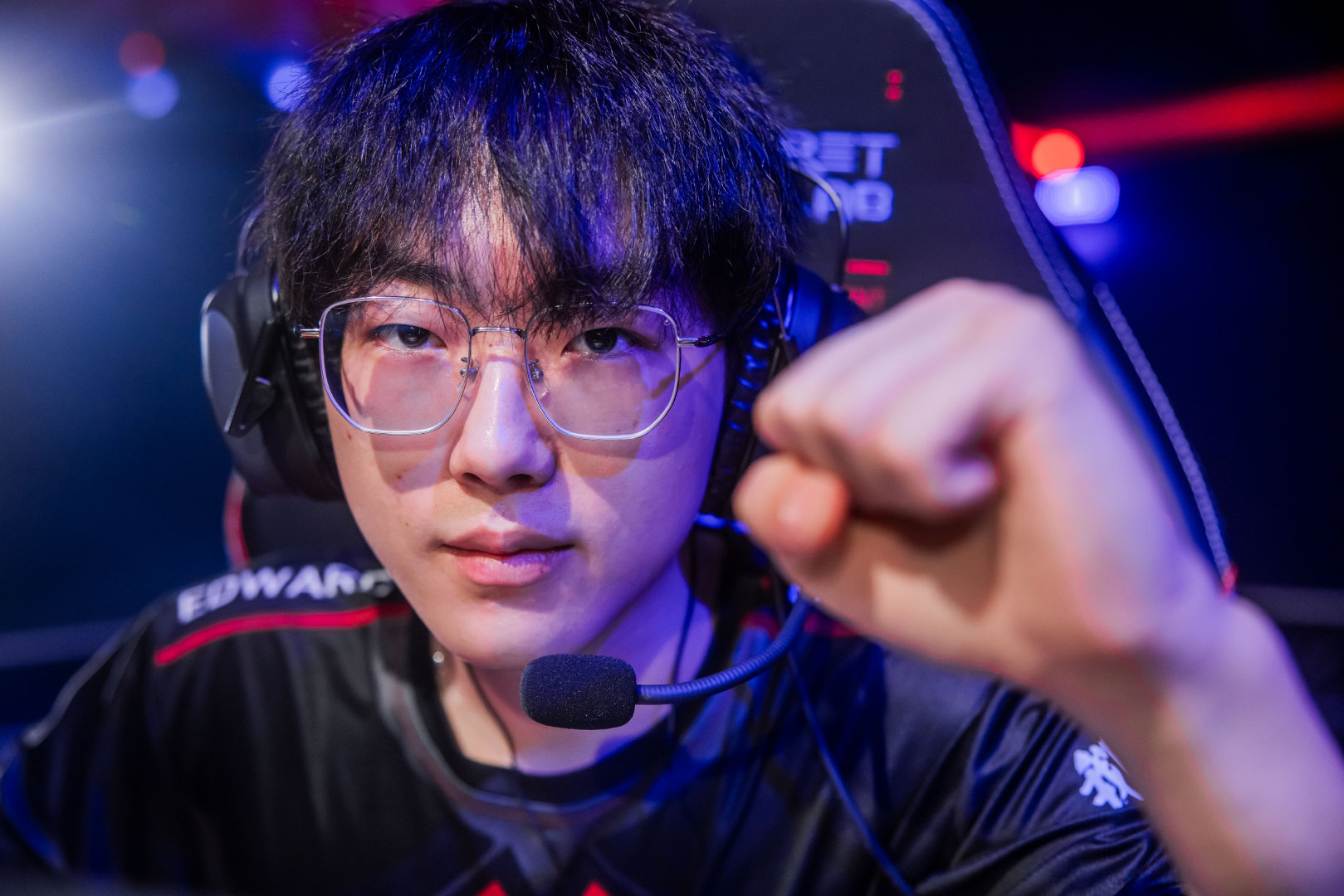 下一个是谁！EDG将在6月20日迎战FNC和PRX的败者-直播吧