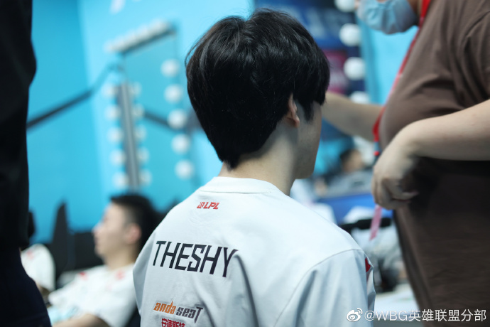 大事不妙😨WBG失利后战绩5-4与RNG持平 NIP、EDG、UP虎视眈眈-直播吧