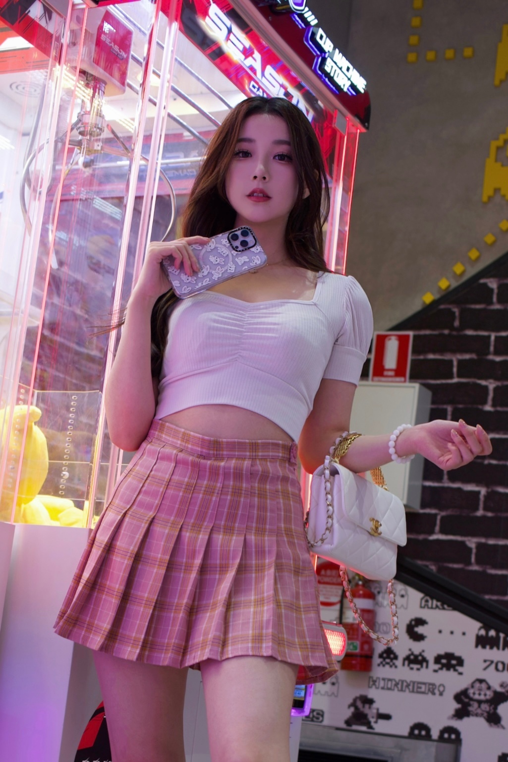 😍解说Kitty晒照：清凉长腿粉丝JK裙 网友直呼每天都在想你-直播吧