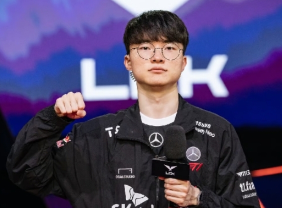 老李头要回来救T1了？T1一胜7七负后 Poby回到T1二队名单-直播吧