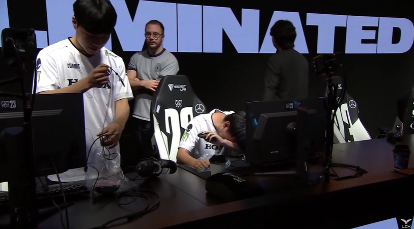 韩网热议Pyosik被淘汰后落泪：回来吧！我的Pyosik 哭的让人心痛-直播吧