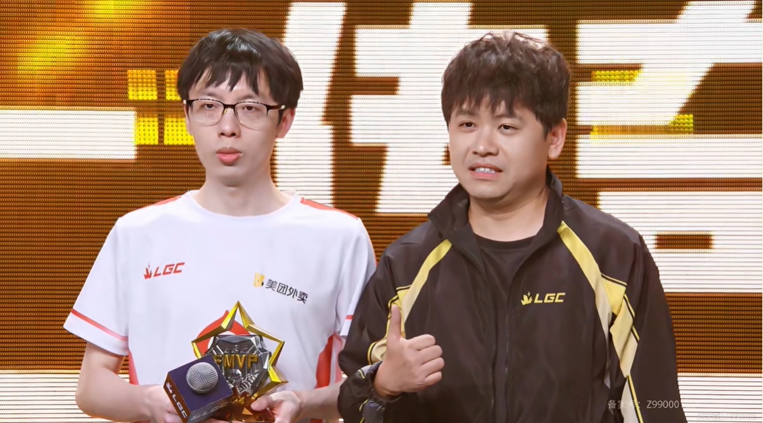 老头杯第一AD！SMLZ成为首局传奇杯决赛FMVP-直播吧