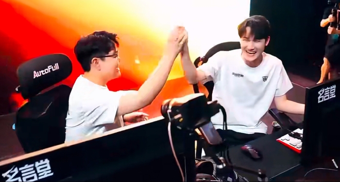 369喊话Karsa：咖哥我今天(打得)怎么样，下场还给我加油！-直播吧