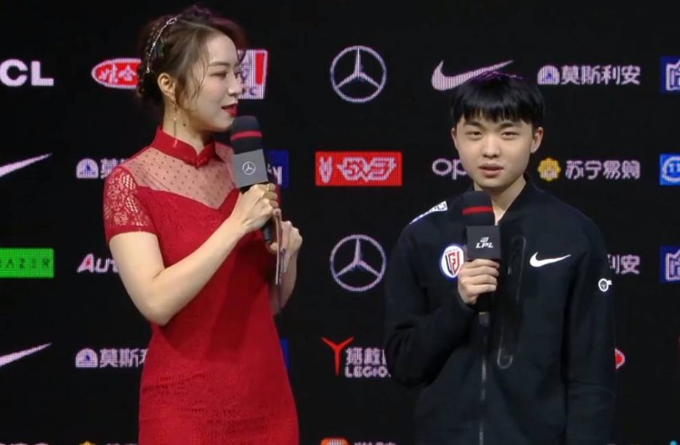 LGD.Uniboy赛后参访：终于不是被2:0，技能乱摁就拿下了四杀-直播吧zhibo8.cc
