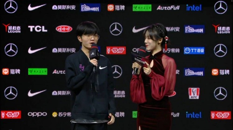 赛后采访RA.Iboy：定妆照都是被迫营业，中路稳如防御塔-直播吧zhibo8.cc