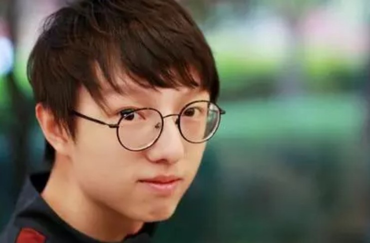 Mlxg：我觉得PSG的中野打得比RNG中野要好-直播吧zhibo8.cc