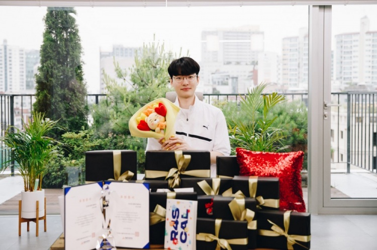 GenG官方：Rascal选手出道四周年 期待Rascal夏季赛的精彩发挥-直播吧zhibo8.cc