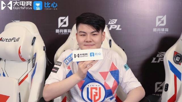 采访LGD.fearness：改ID 不让我勇敢 我就只能成为别人的恐惧了-直播吧zhibo8.cc