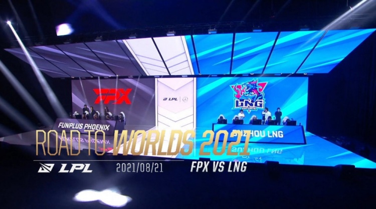 2021全球总决赛之路 FPX vs LNG：初试身手，恭喜FPX晋级胜者组-直播吧zhibo8.cc