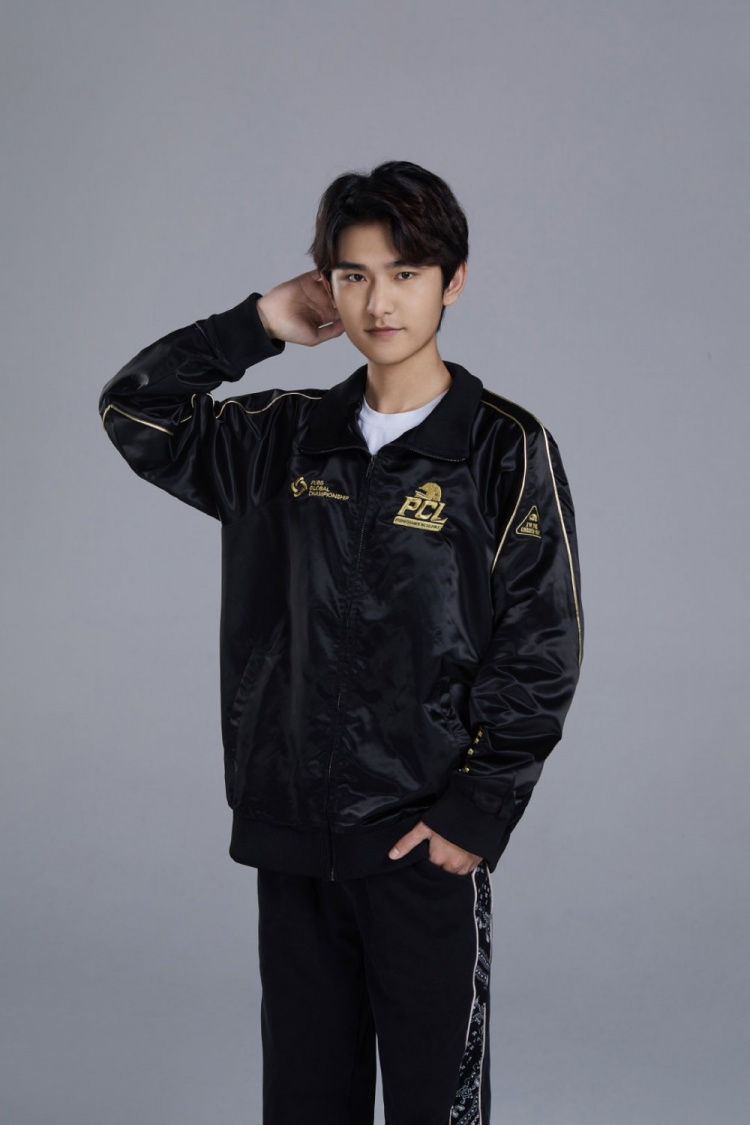 PGC2021纪念写真：MCG—再一次，创造奇迹！-直播吧zhibo8.cc