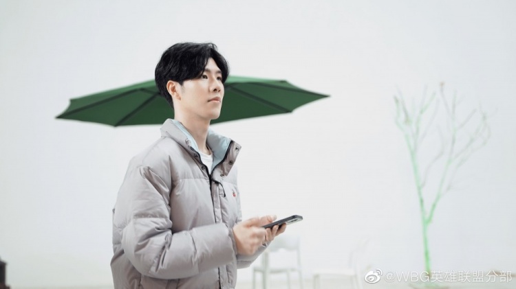 WBG分享TheShy帅照：一些🦌的绝佳演技存货-直播吧zhibo8.cc