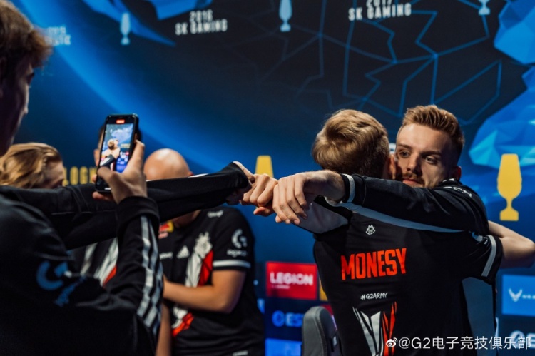 G2分享CSGO IEM返图：感受获胜的喜悦吧~-直播吧zhibo8.cc